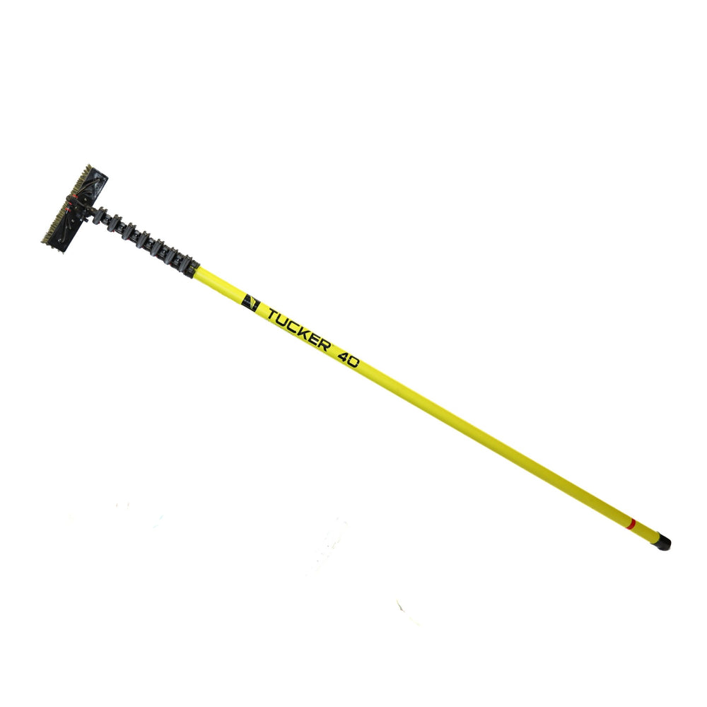 Water Fed Poles – Tucker® USA